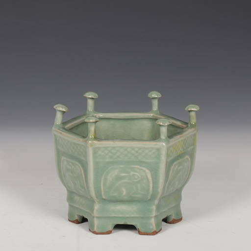 Longquan Celadon Rabbit Pattern Hexagonal Furnace