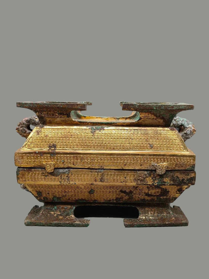 Bronze Fu Of The Western Zhou Dynasty Auction