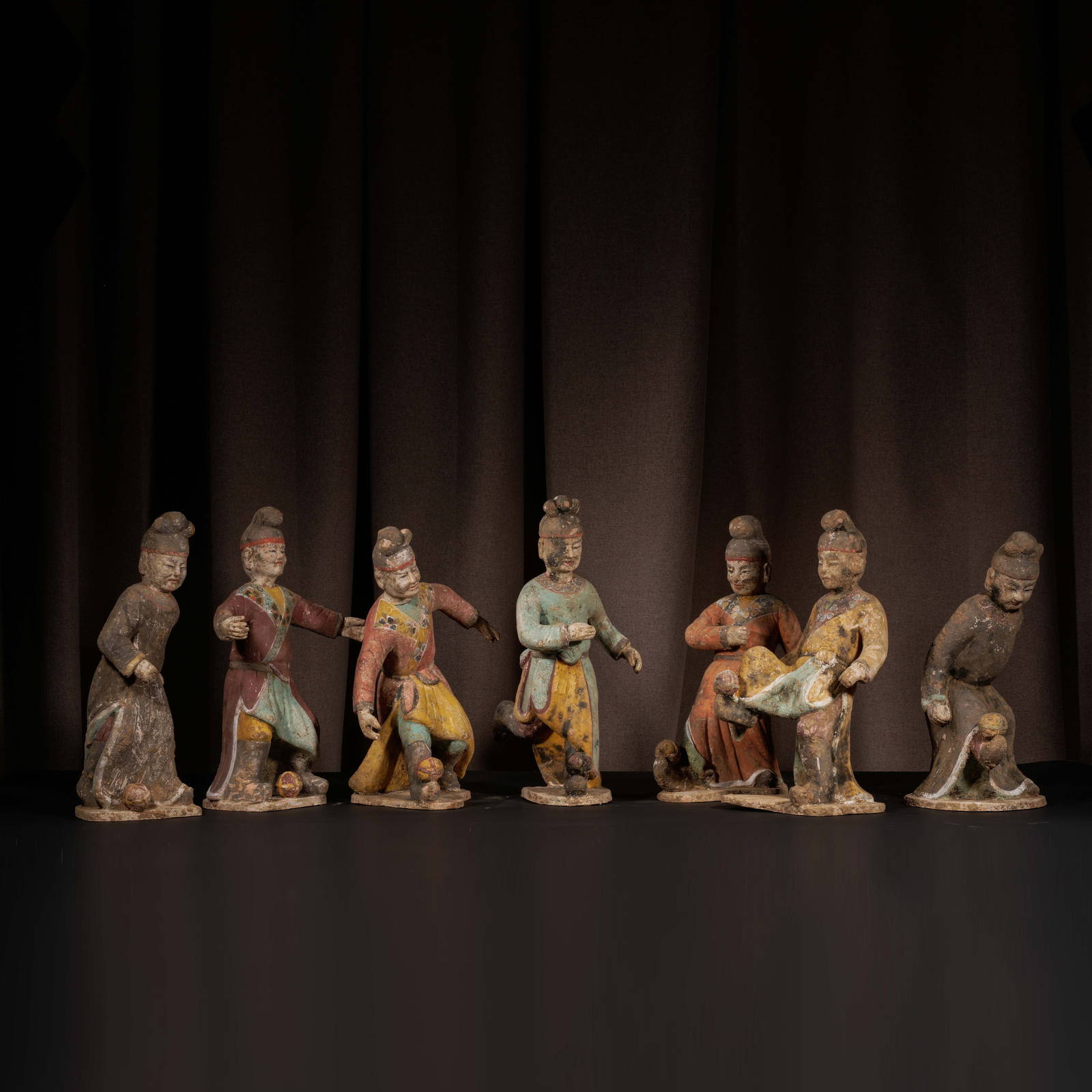 Pre-ming Dynasty Pottery Painted Cuju Figures Auction