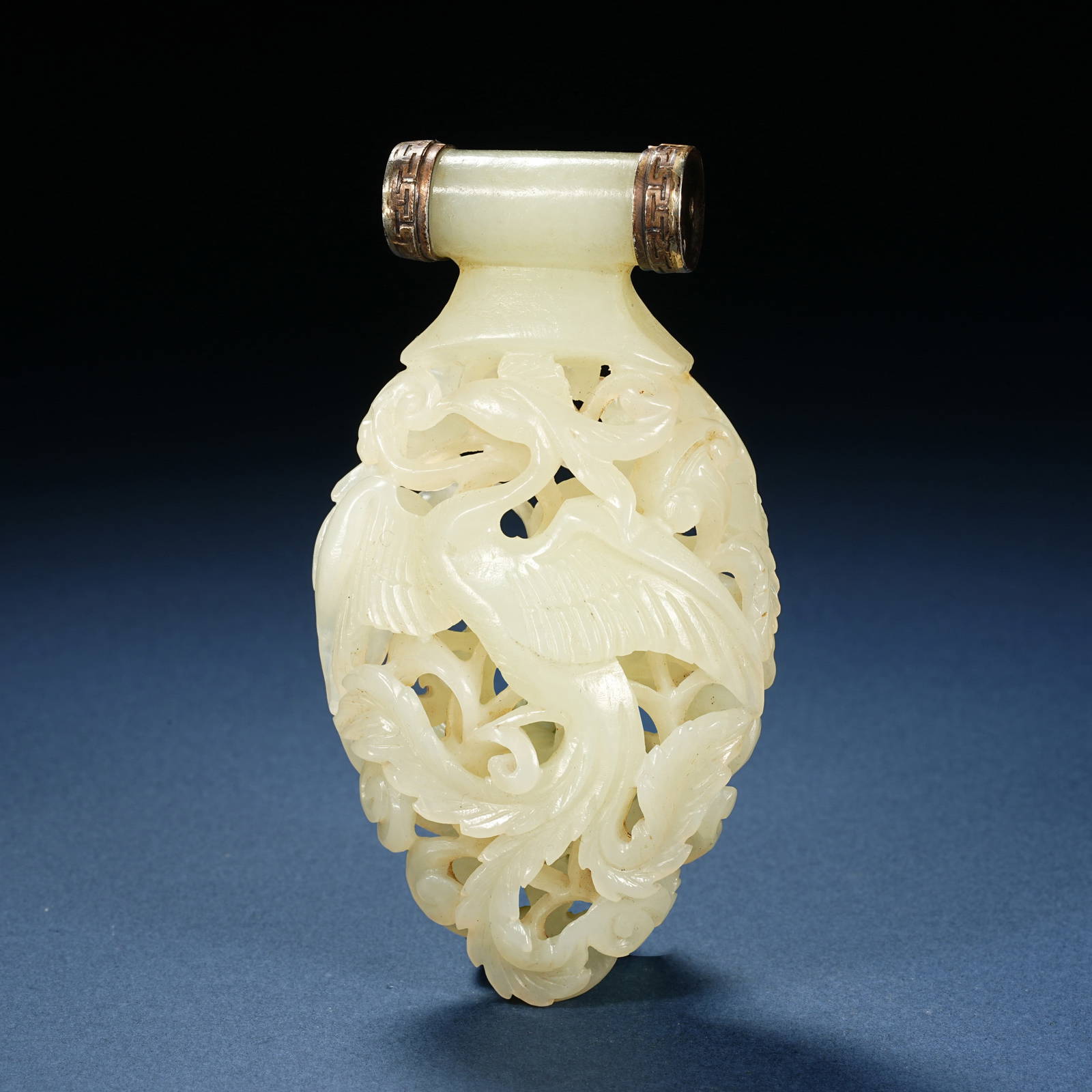 Pre-ming Dynasty Hetian Jade Carving Phoenix Pattern Sachet Auction