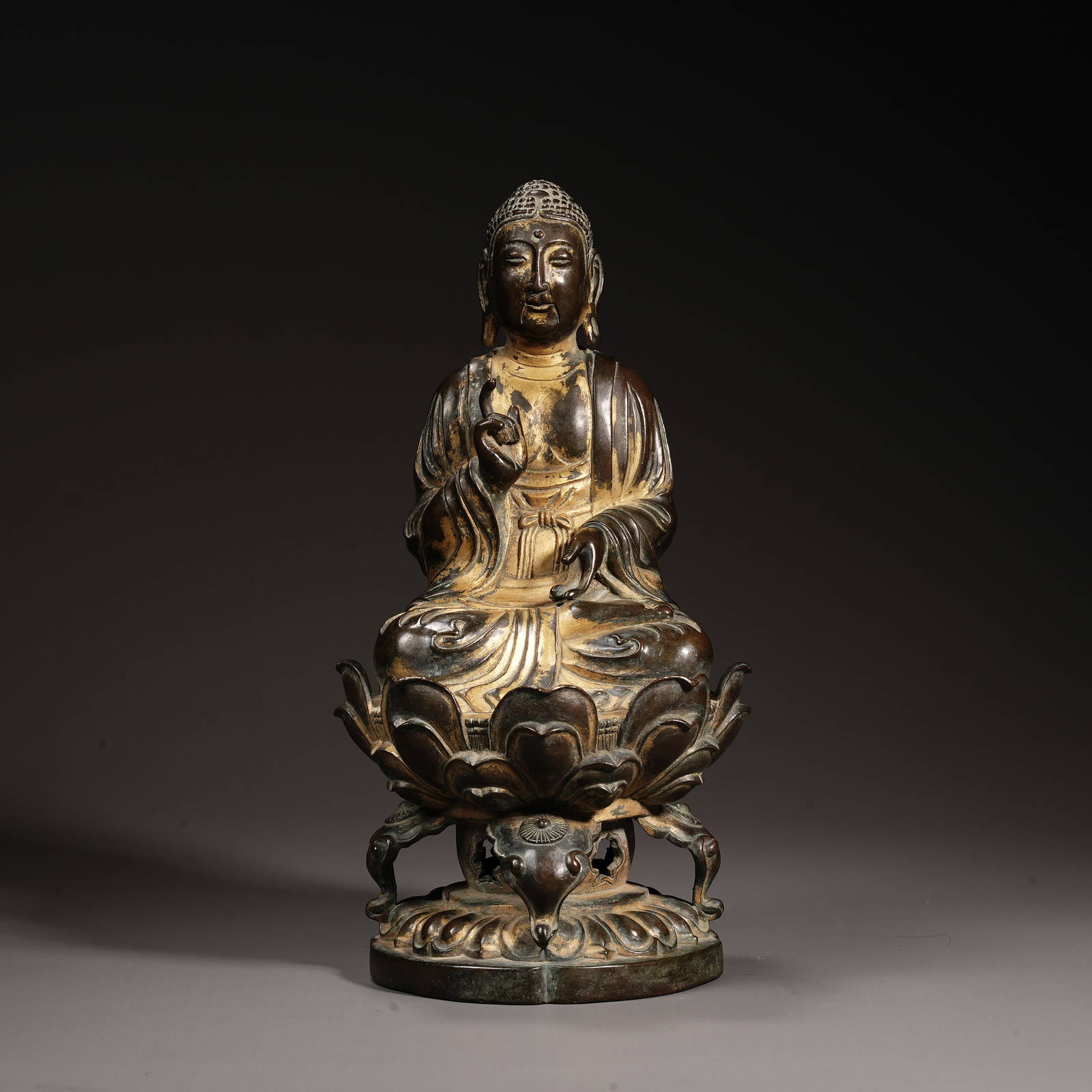 Pre-ming Dynasty Gilt Bronze Seated Statue Of Sakyamuni Buddha Auction