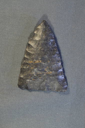 1 11/16" Early Triangle Arrowhead - Feb 19, 2022 | North American ...