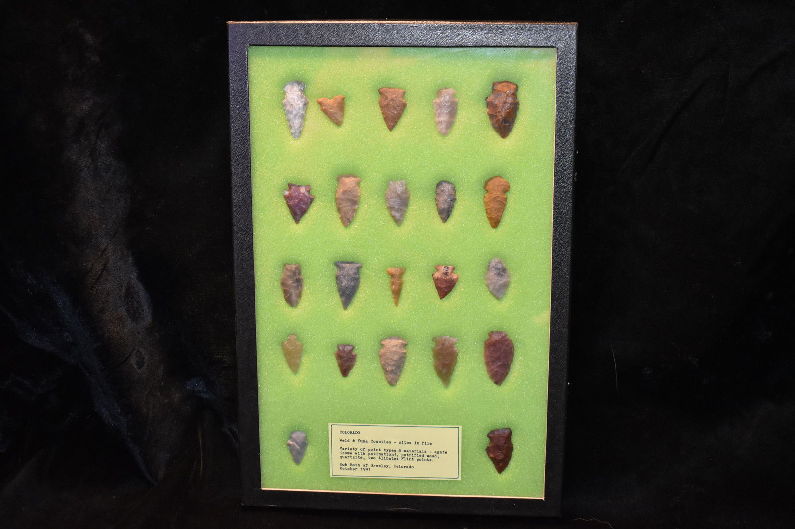 Collection Of 22 Colorado Arrowheads
