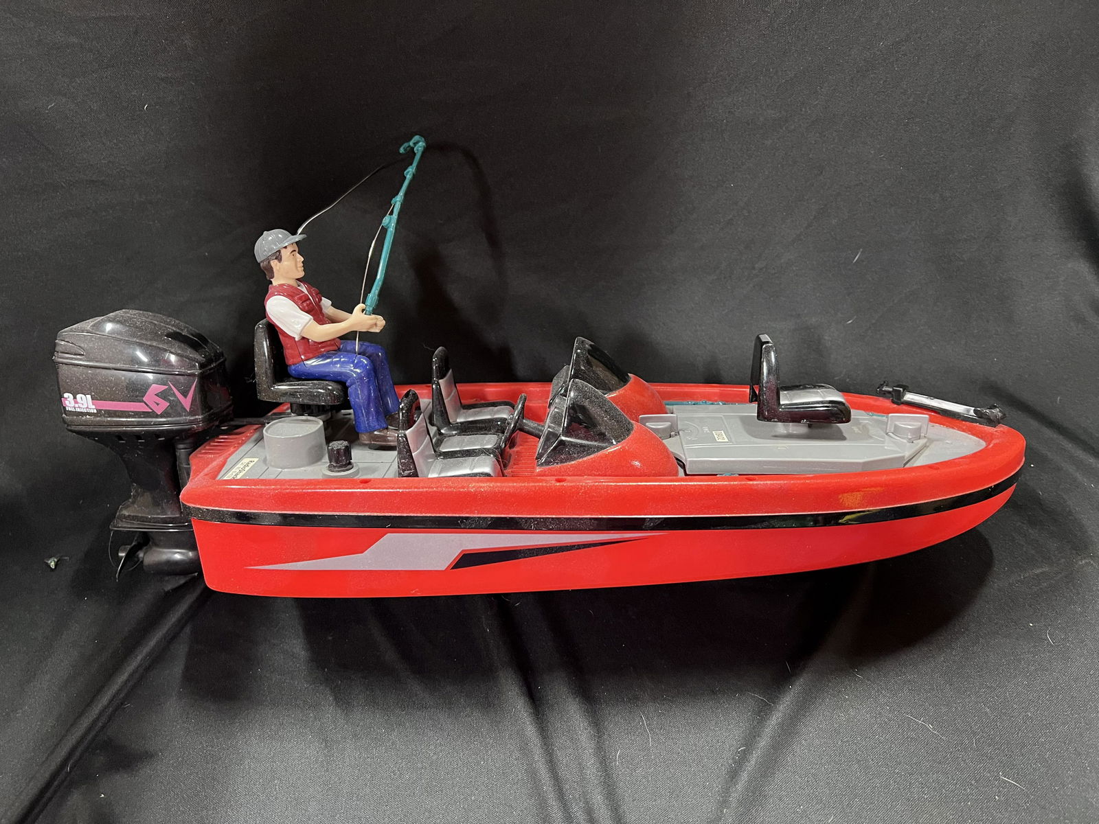 Radio Shack Toy Bass Boat Cat No 60 4338