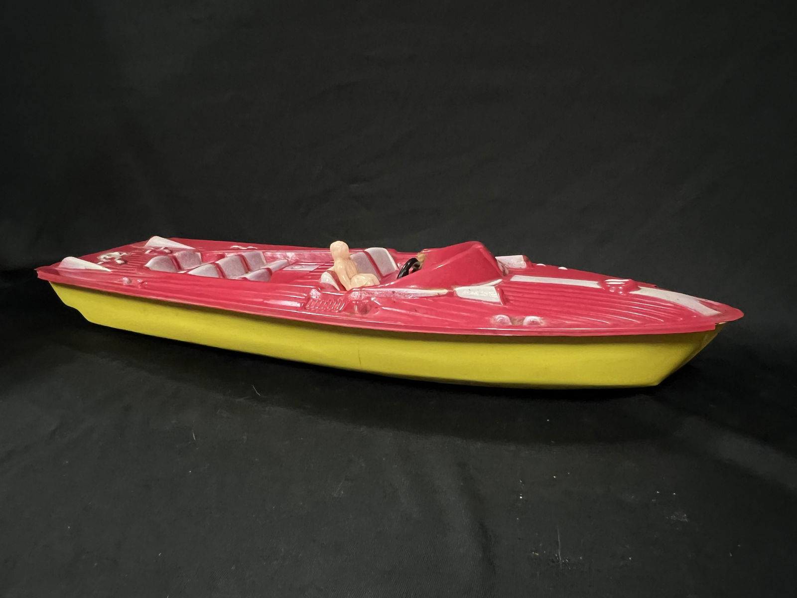 Vintage Thin Hard Plastic Toy Boat - Nov 20, 2022 | North American ...