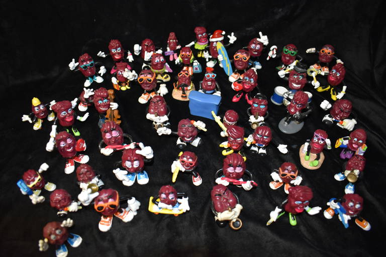 49 California Raisin Figurines 1980's