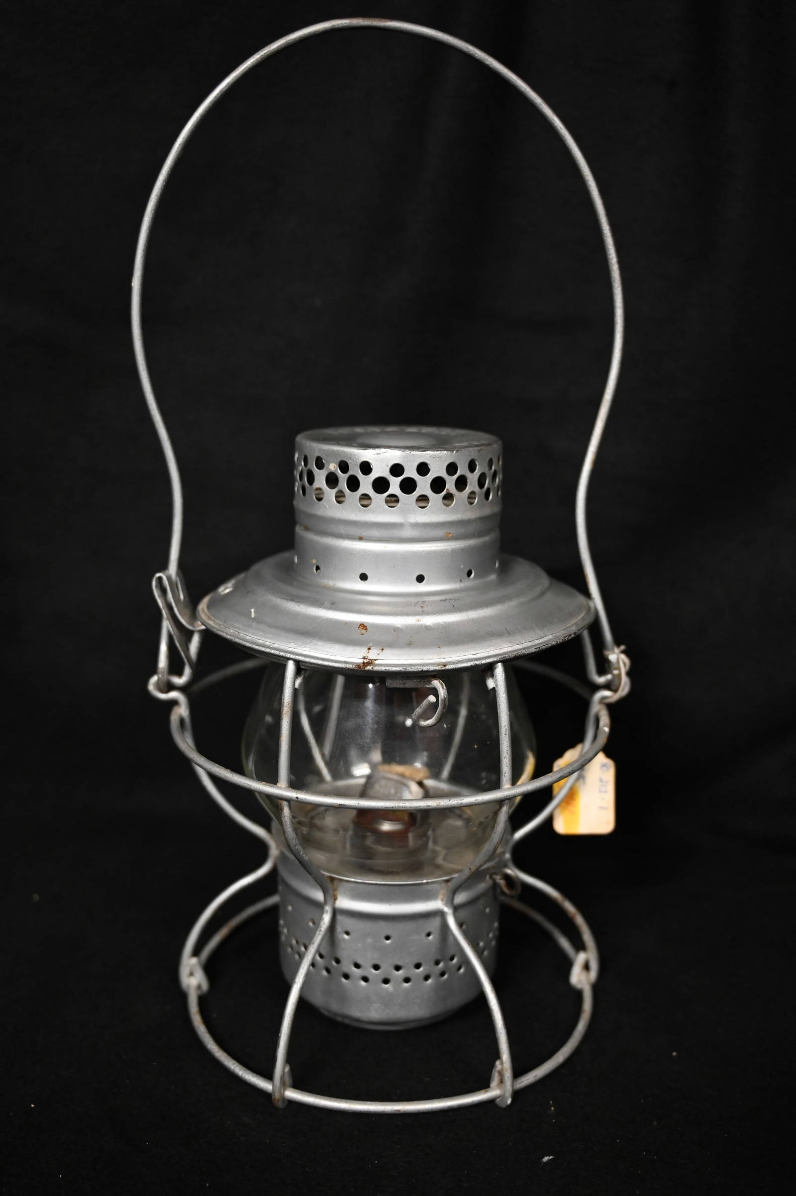 Vintage Handlan Mpl Railroad Lantern Clear Glass St. Louis. In Great ...
