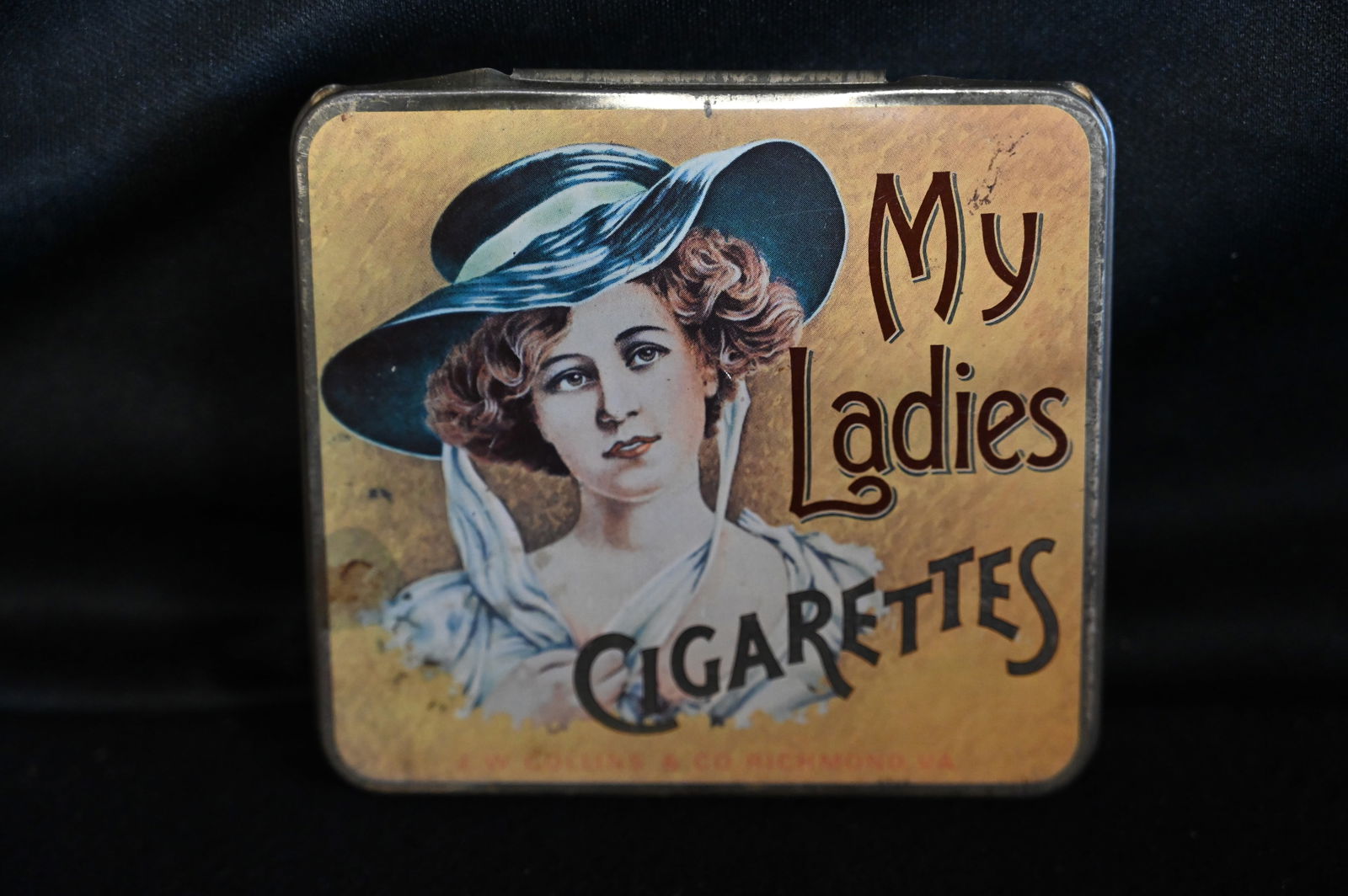 My Ladies Cigarettes Tin With Great Color And Vintage Advertisement ...
