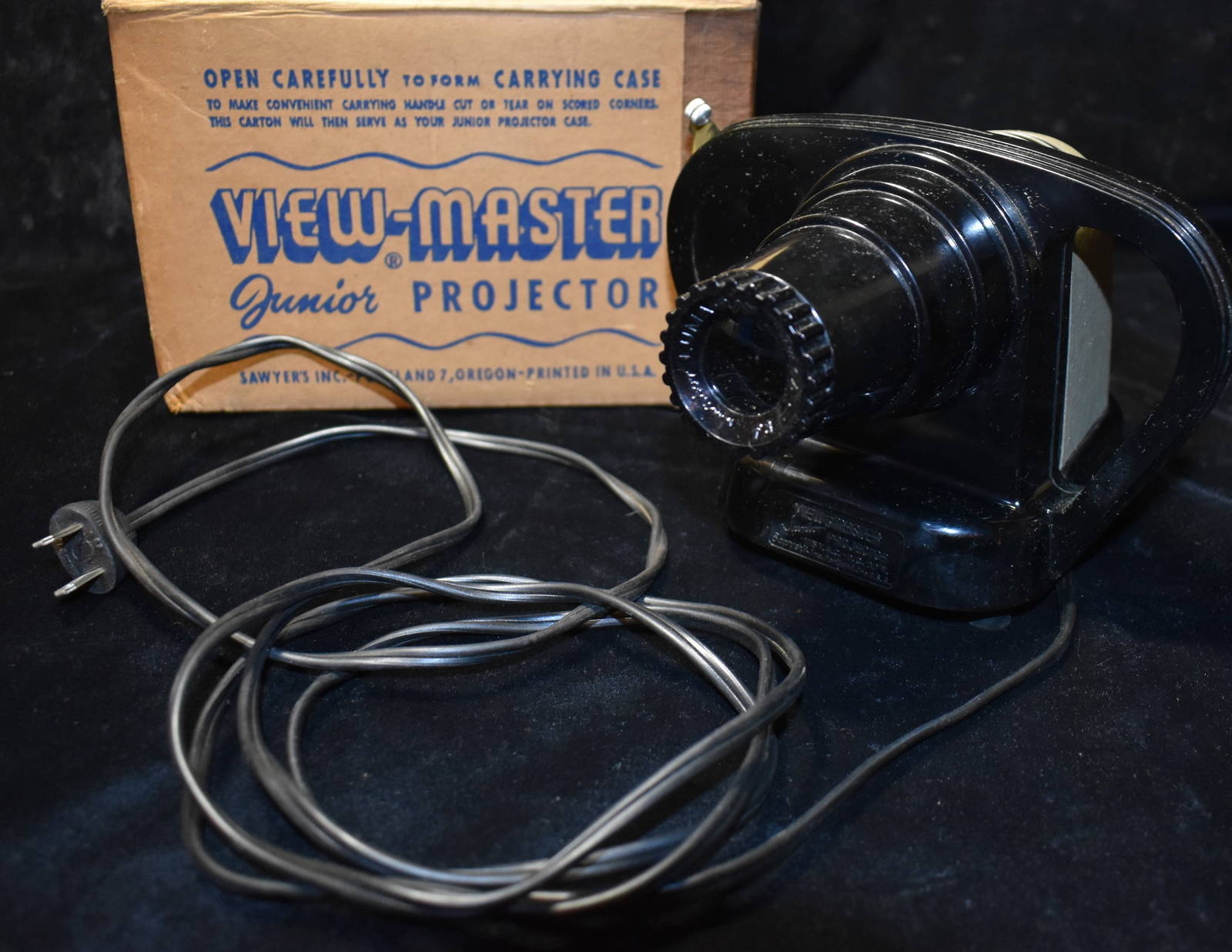 Vintage 1949 View Master Junior Projector - Two Dimensional Model 5-1 ...
