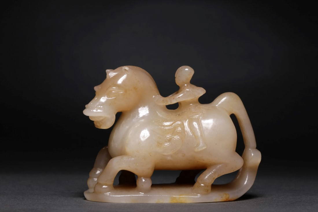 Zhanhan: Hotan Bai Yu Qiu Kui Huang Xian Man Riding A Horse Auction