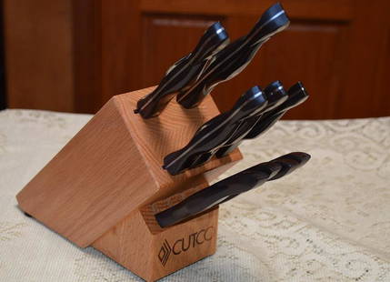 10 Pieces Cutco Knives And Wooden Block