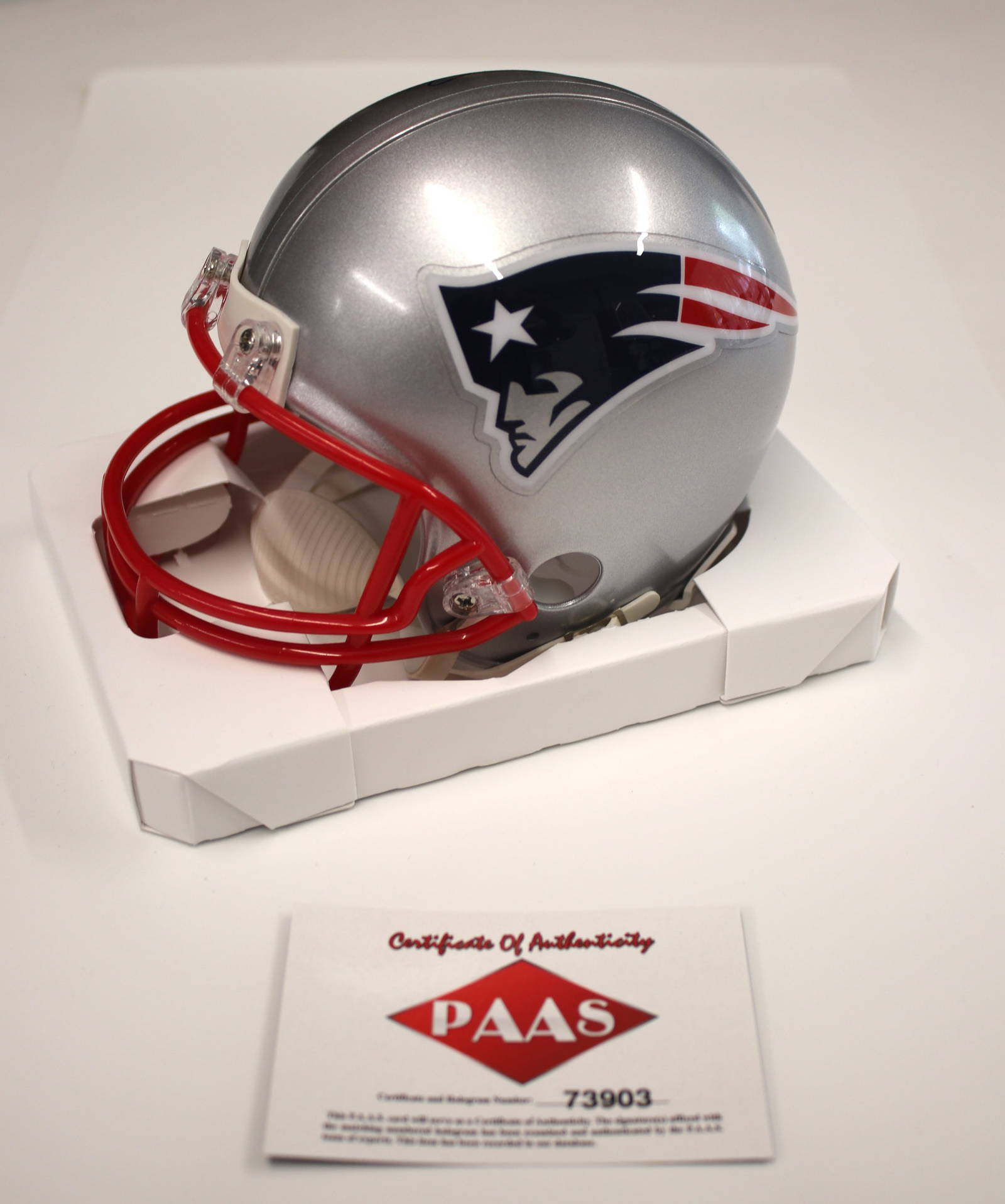 Tom Brady Autographed/signed Mini Helmet/#81/global Authentics Coa Auction