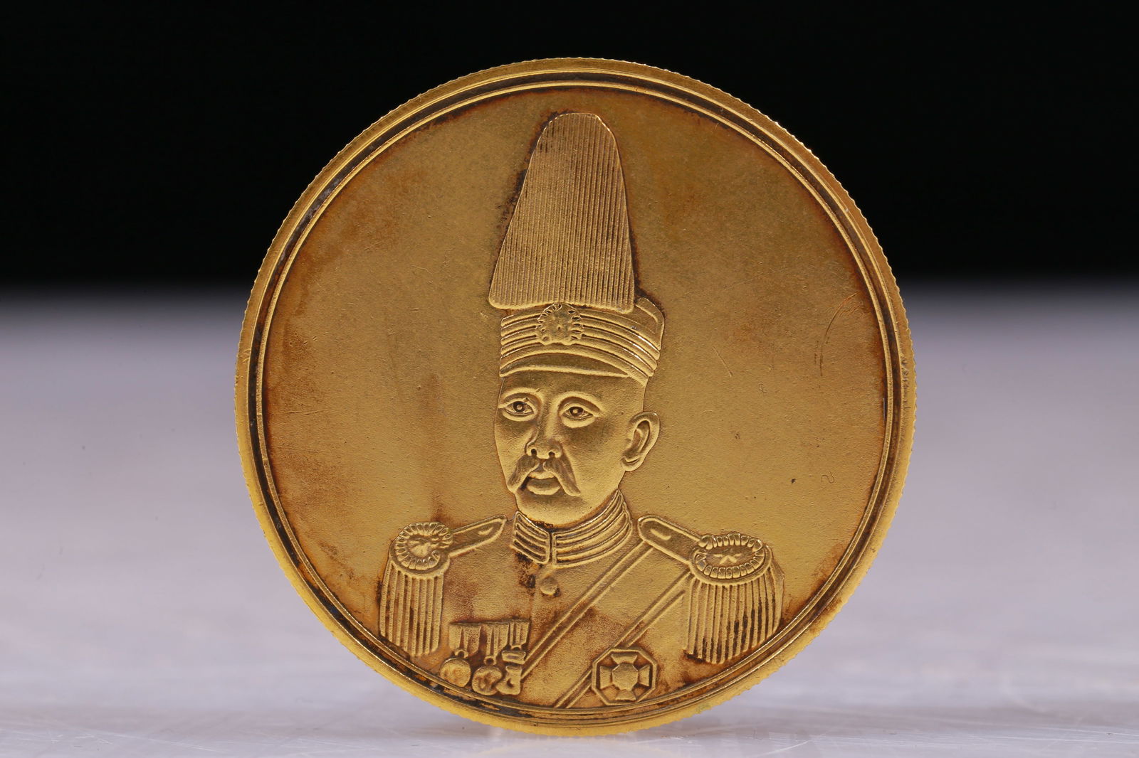 A Excellent Gold Coin Auction