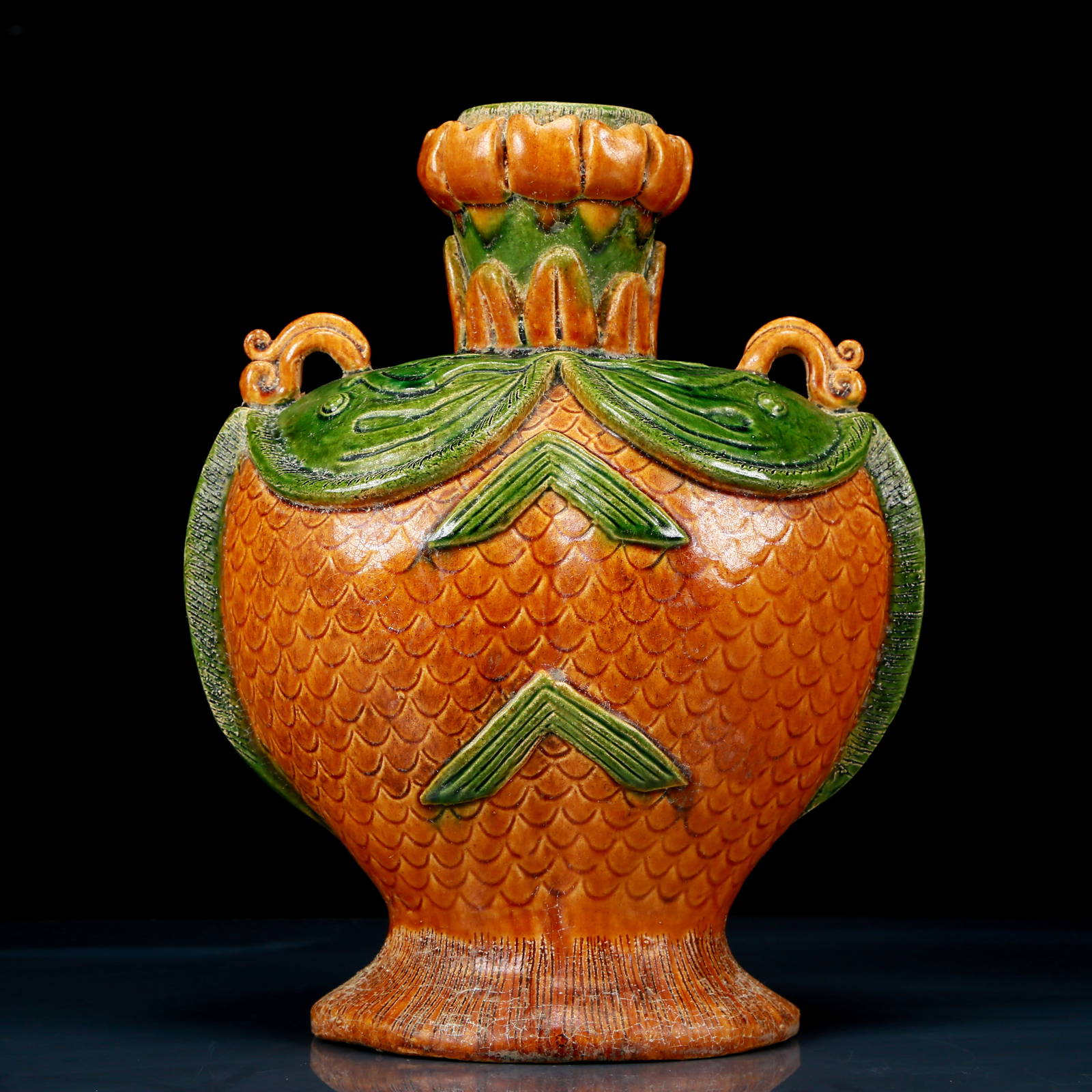 A Rare Tang Tri-color Glazed Pottery Double Fish Pattern Vase Auction