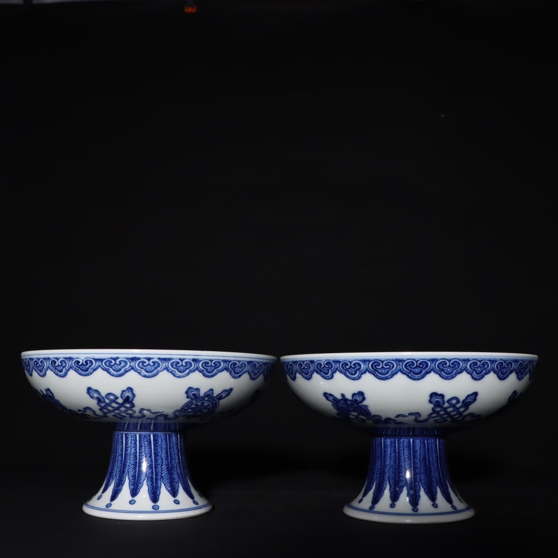 An Rare Blue And White Eight Treasures Pattern A Pair Of Plate Auction