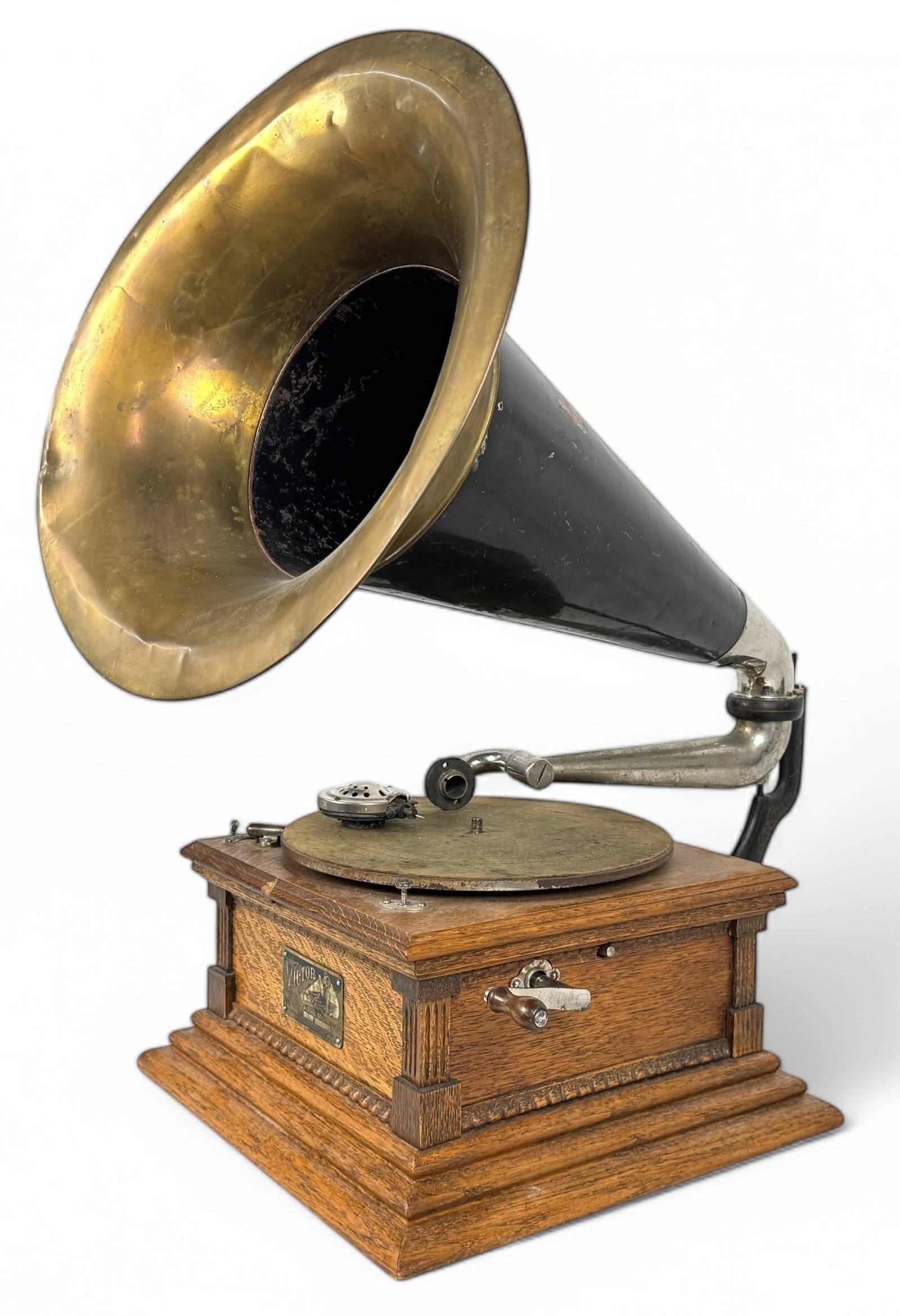 Victor Model M Phonograph W/ Oak Case Auction