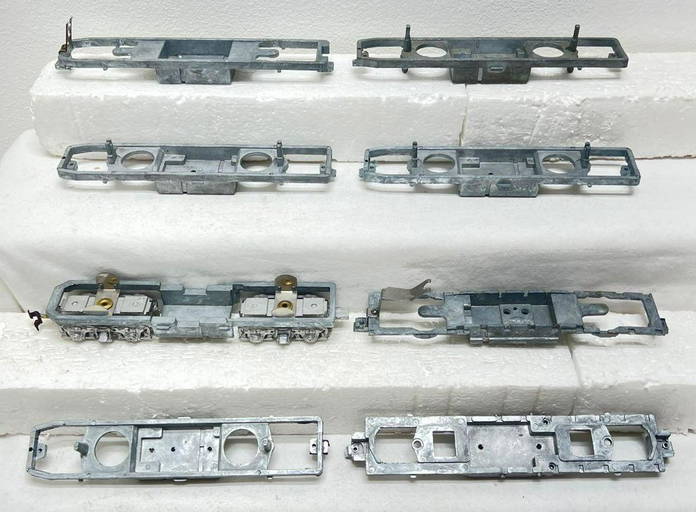Ho Gauge Athearn Diesel A And B Unit Frame/chassis Nos