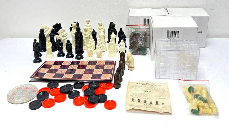 Chess Checkers Puzzle Boxes Hks Balls In Pocket Game