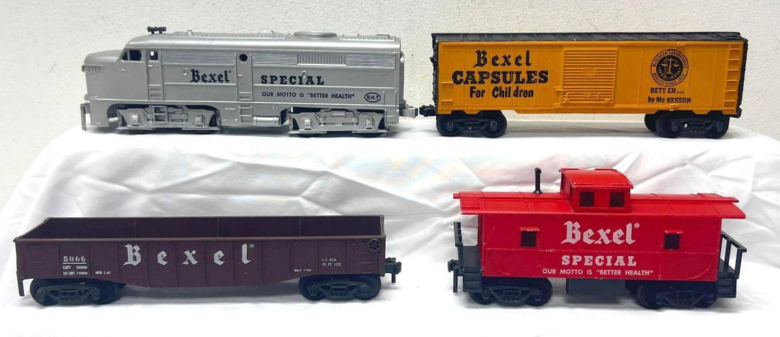 Kusan Model Trains Bexel Special Diesel Four Piece Freight Set