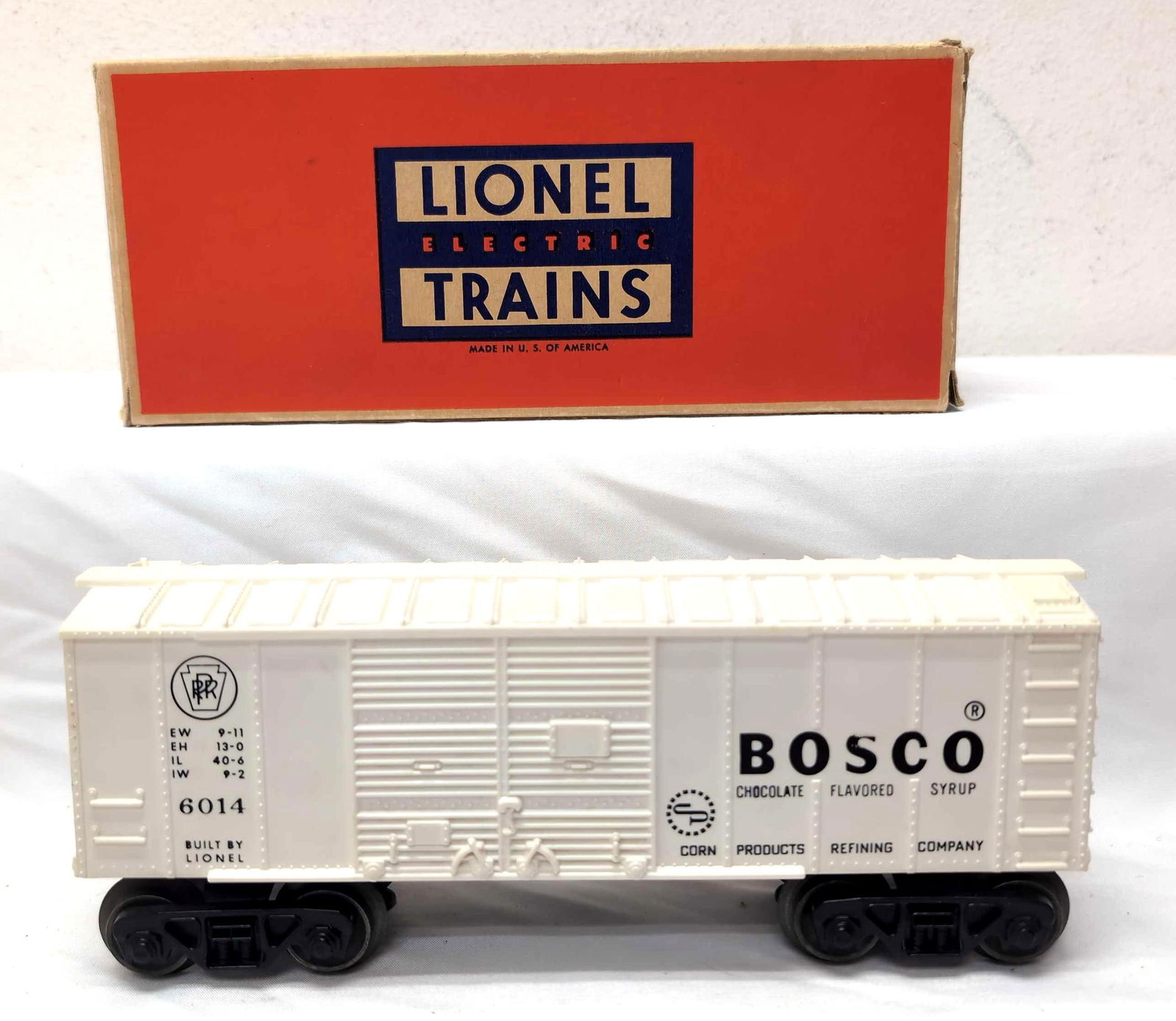 Postwar Lionel 6014-60 Box Car In Original Box Bosco Auction
