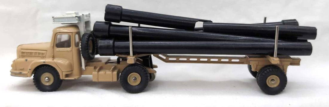 Dinky Supertoys 39 Unic Semi-tractor With Trailer And Pipes Auction