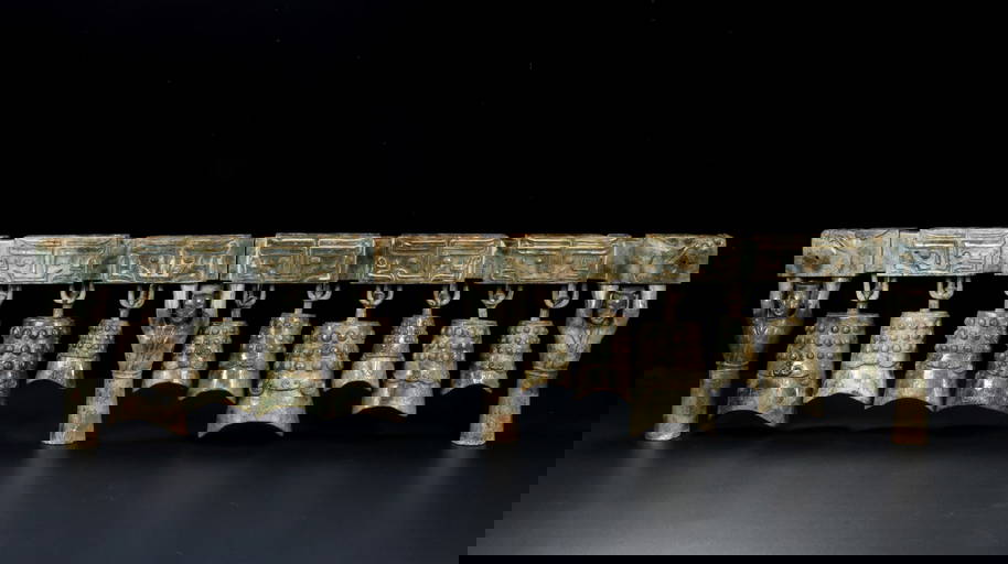 A Very Rare And Fine Jade Chime