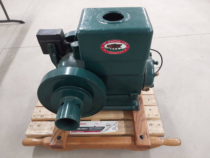 restored Cushman engine - Jan 01, 2022 | Freeman Yoder Auctions in PA