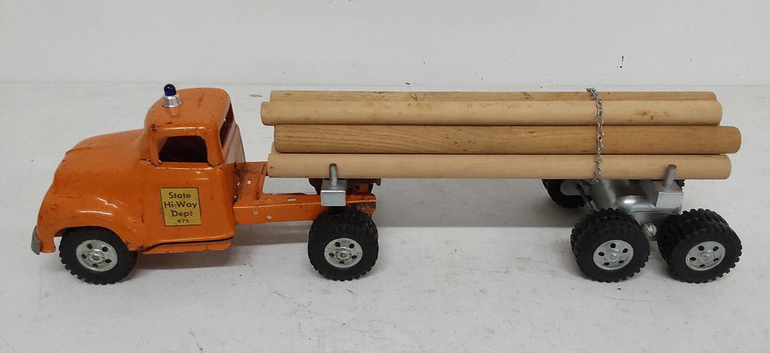 Tonka State Hi-way Dept truck custom trailer - Jan 01, 2022 | Freeman Yoder Auctions in PA