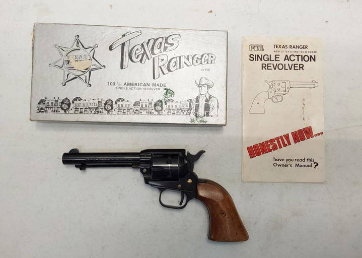 Texas Ranger 22 with box - Aug 30, 2022 | Freeman Yoder Auctions in PA
