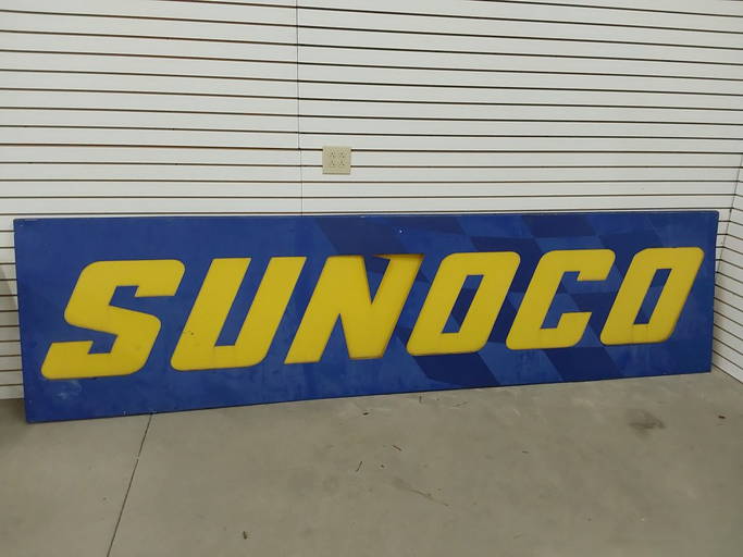 Large Sunoco sign (#0152A) on Jan 02, 2023 | Freeman Yoder Auctions in PA
