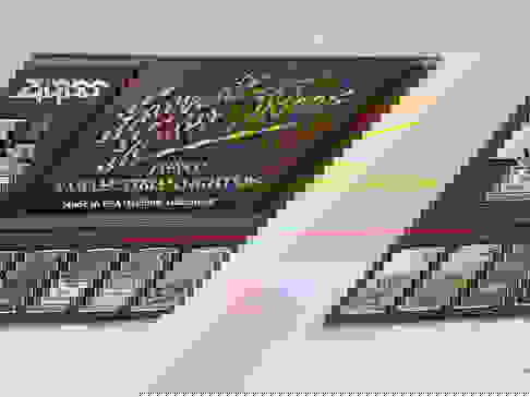 Zippo Counter Display With (8) New Zippo Lighters Auction