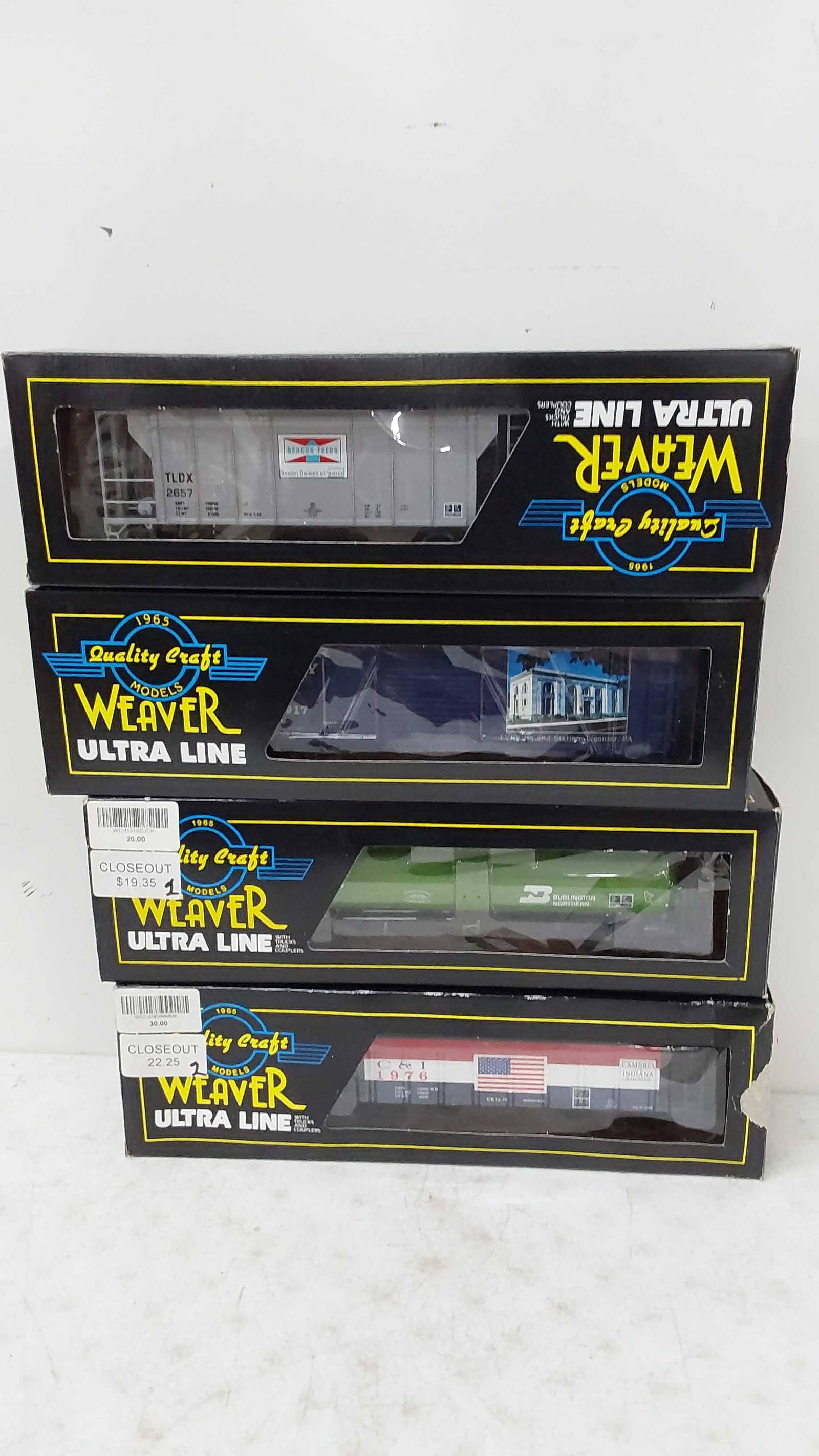 (4) Weaver Ultra Line Train Cars In Boxes Auction