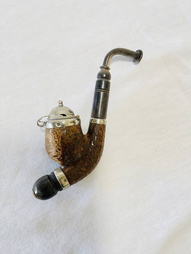 Vintage Cavalier Smoking Pipe