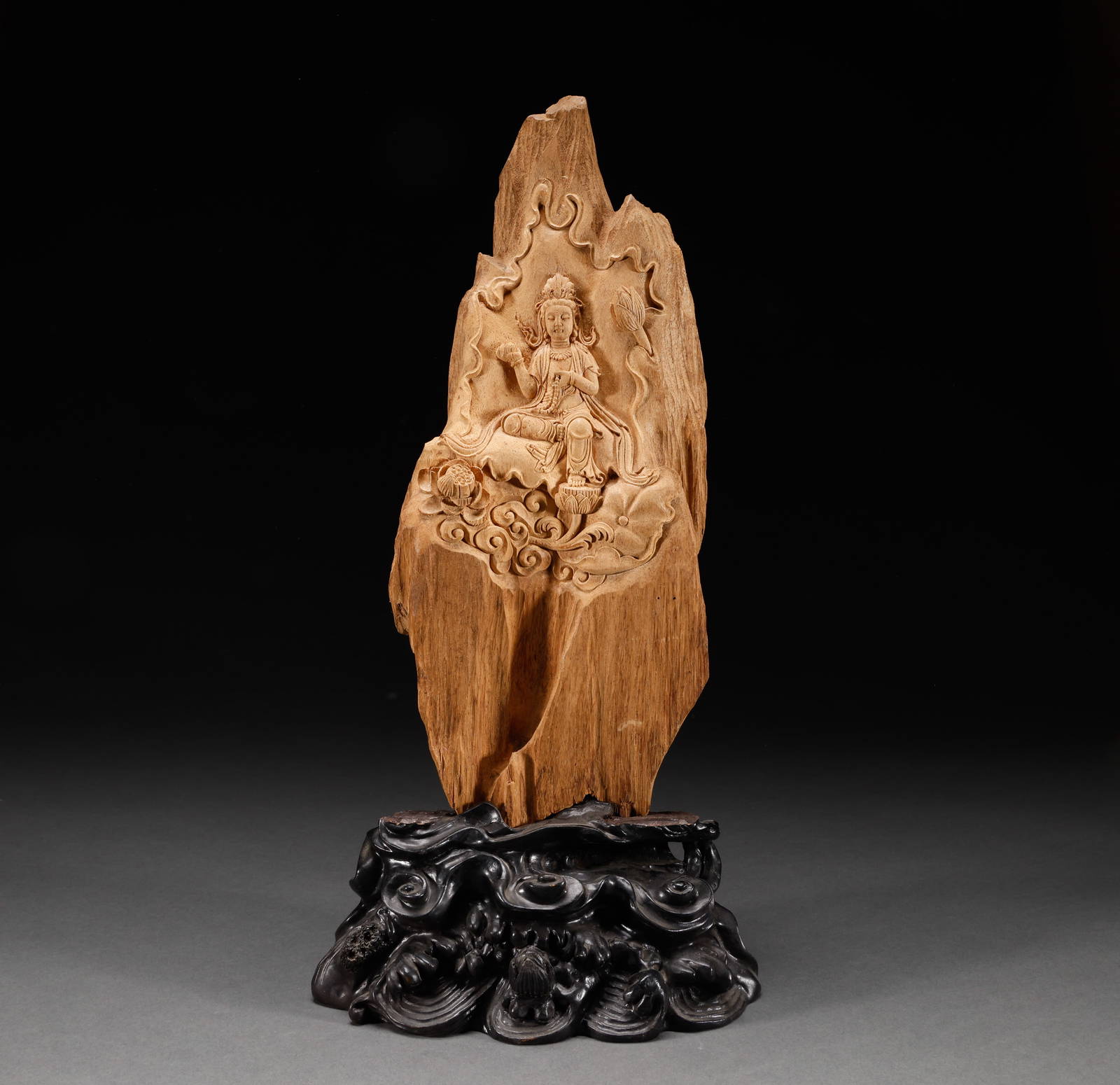 Qing Dynasty Qi Nan Agarwood Decoration Auction