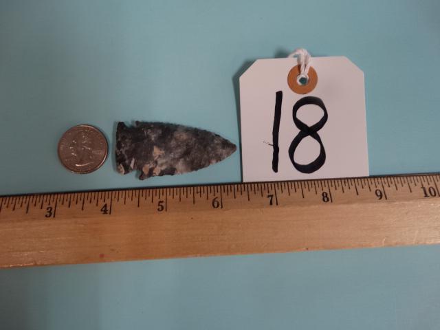 Authentic Beveled Corner Notched Indian Artifact Arrowhead 018 On