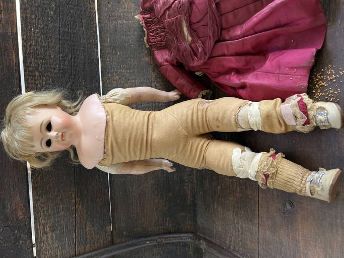 Antique French Style Unidentified Eyeless Doll (#0004) on Jun 17, 2022 ...