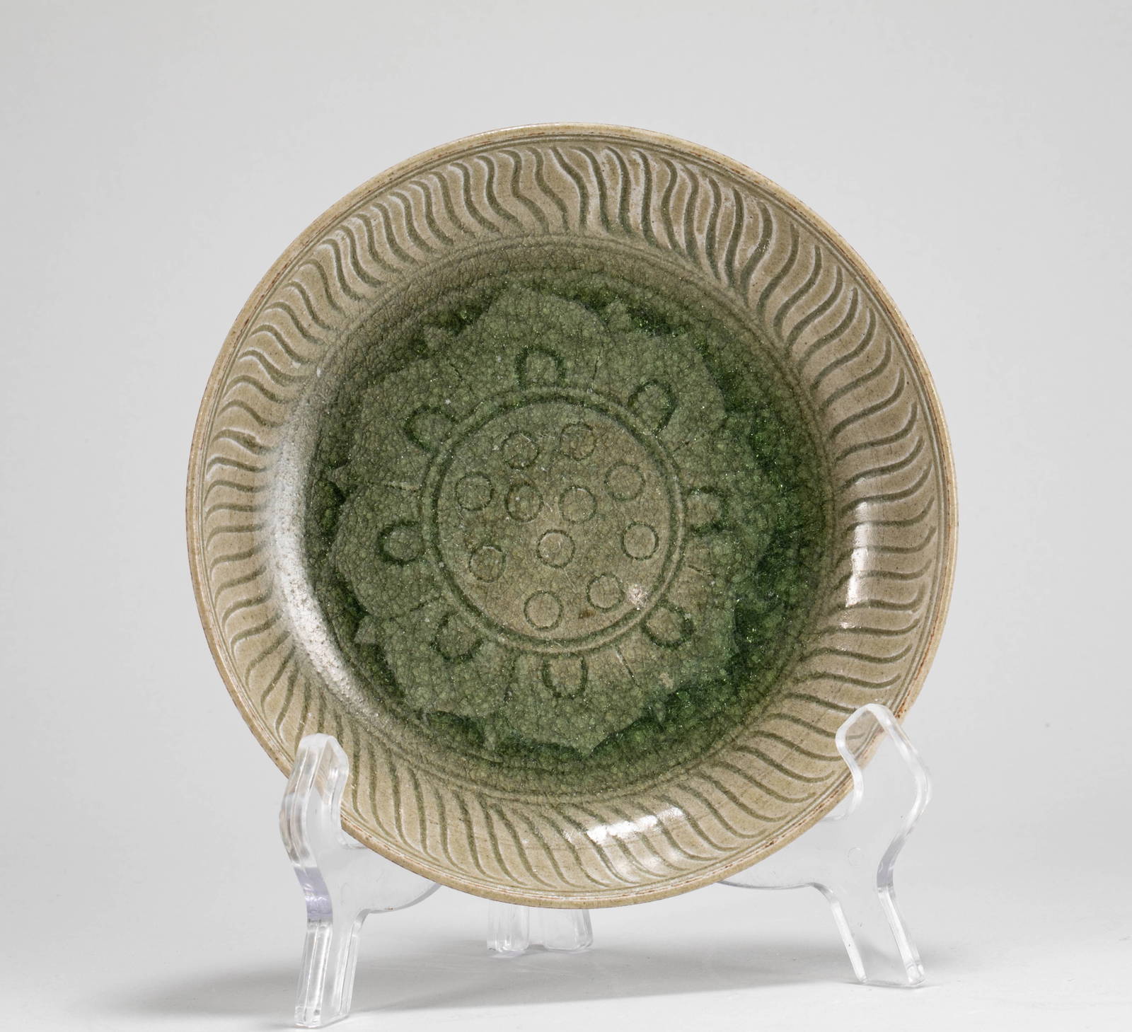 Tang Dynasty Xiangzhou Kiln Plate Auction