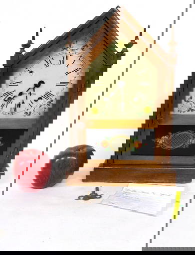 A Seth Thomas Model 7w Steeple Clock, Working