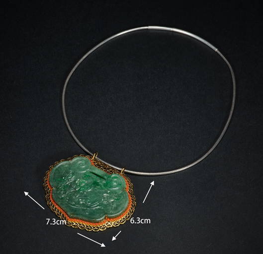 Emerald 18k Gold Longevity Rich Lock (#0075) on Mar 12, 2022 | Asian ...