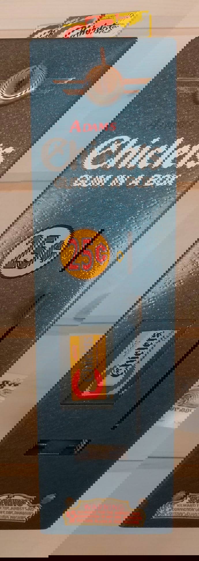 Chiclets 25 Cent Coin-op Gum Dispenser Auction