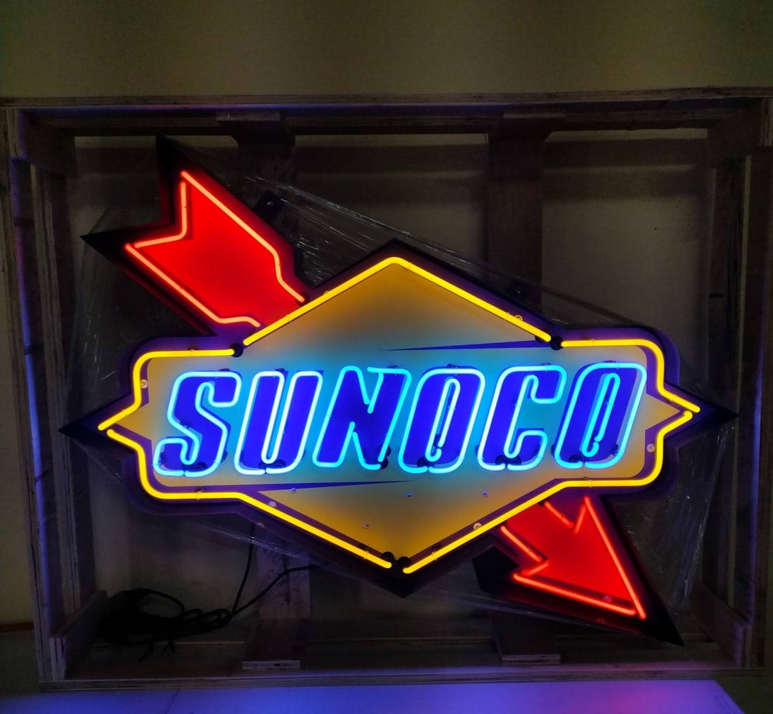 Sunoco Arrow Neon Gas Sign Auction