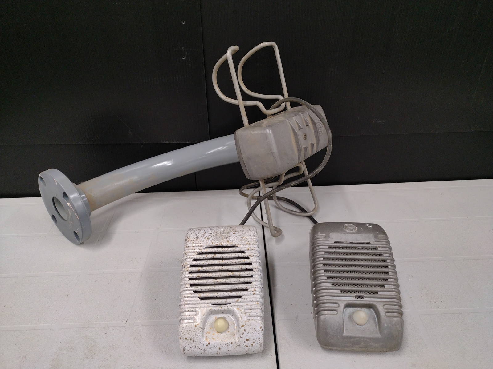 Vintage Rca Drive-in Speakers Auction