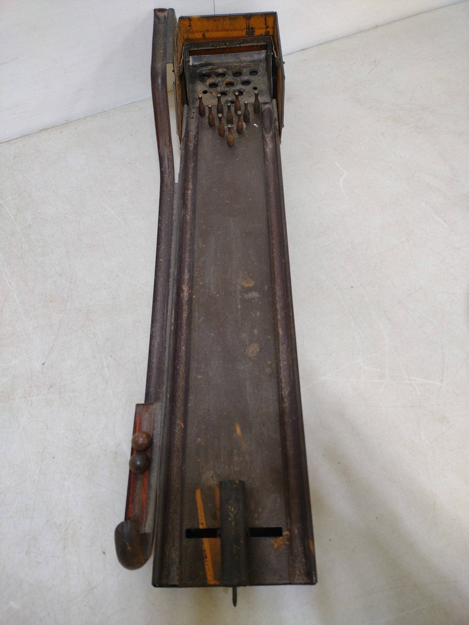 Tin Toy Bowling Alley Rare!!! Rare!!! Auction
