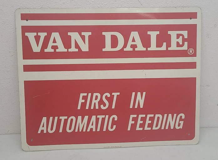 Sst, Van Dale Feeding Equipment Sign