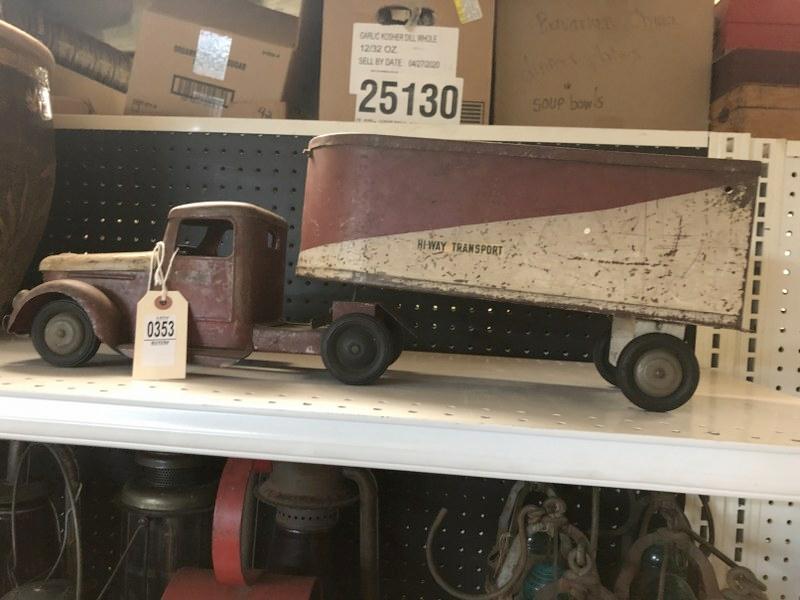 OLD STRUCTO HIGHWAY TRANSPORT TRUCK, MISSING BACK DOOR, (#0353) on Aug ...