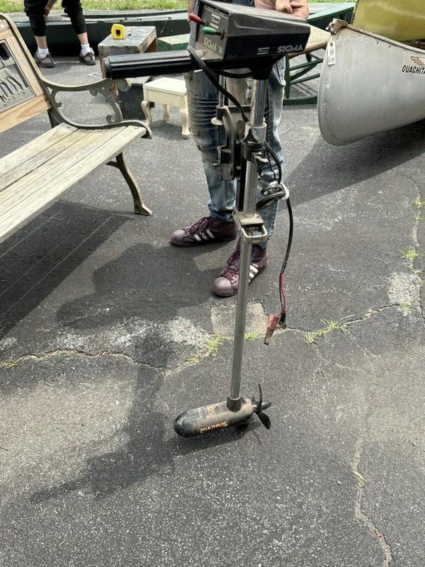 Shakespeare Model E Sigma, 14 Pound Thrust, Battery Operated Trolling ...