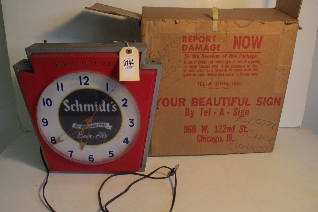 SCHMIDT'S BEER LIGHTED CLOCK W/ORIGINAL BOX, KEYSTONE