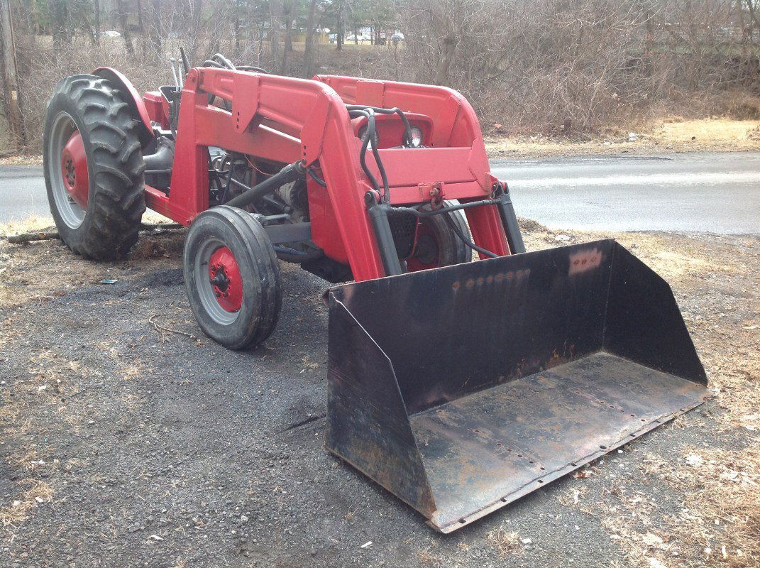1958 MASSEY FERGUSON WORK BULL 202 TRACTOR
