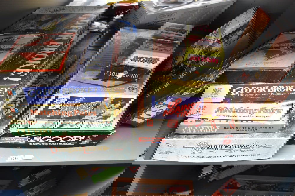 Ten Vintage Games, Tsr Dragon Lance, Waddingtons Cluedo, Monopoly ...