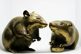 Japanese Bronze Rat, Meiji - Sep 08, 2013 | Clars Auction Gallery in CA